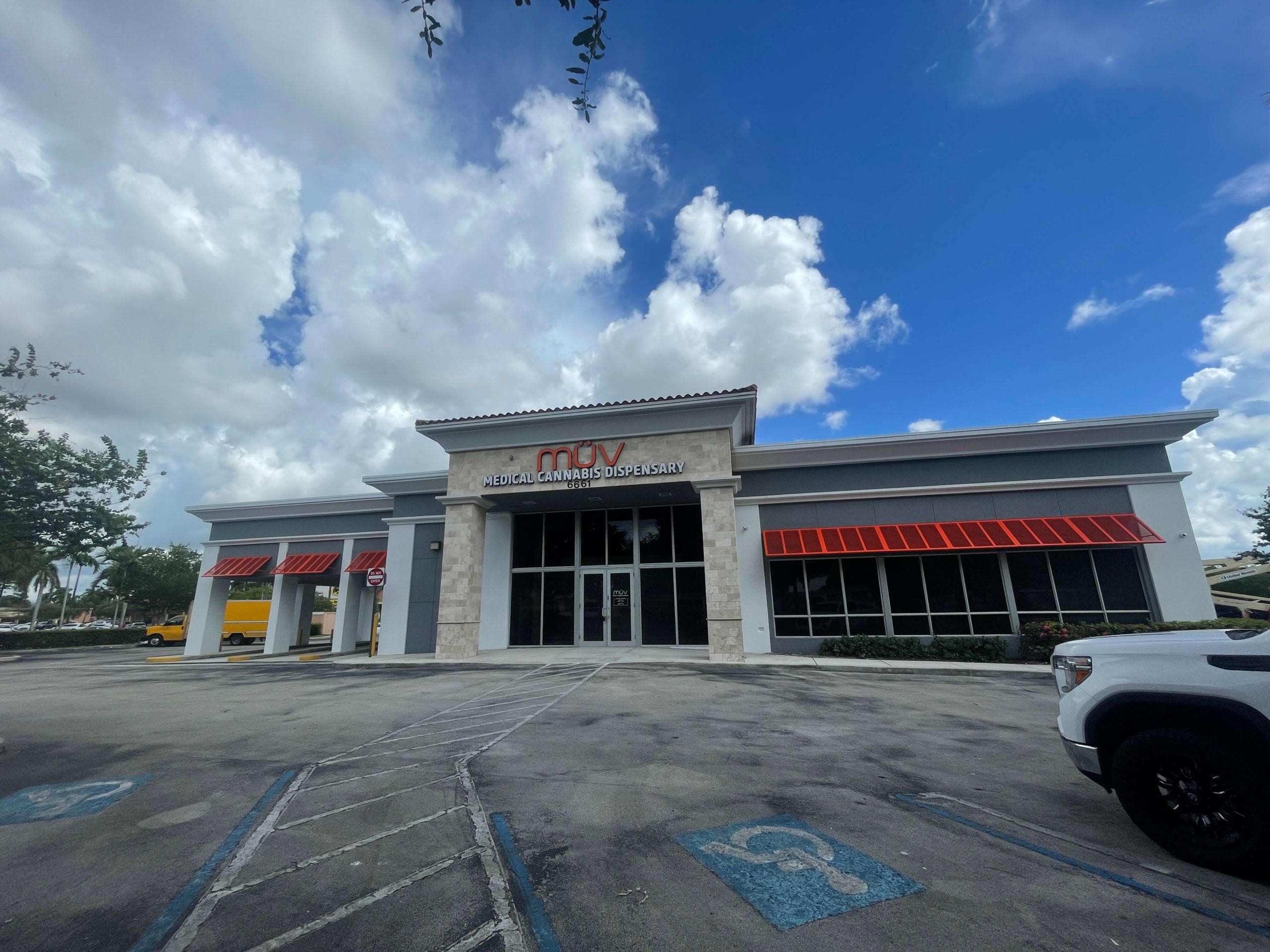 Müv Hollywood, FL | Primetime Construction